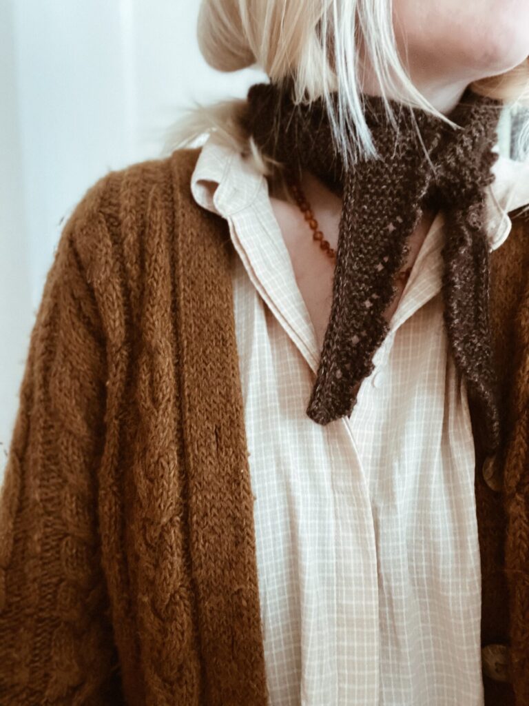 Nova Scarf Yarnbook