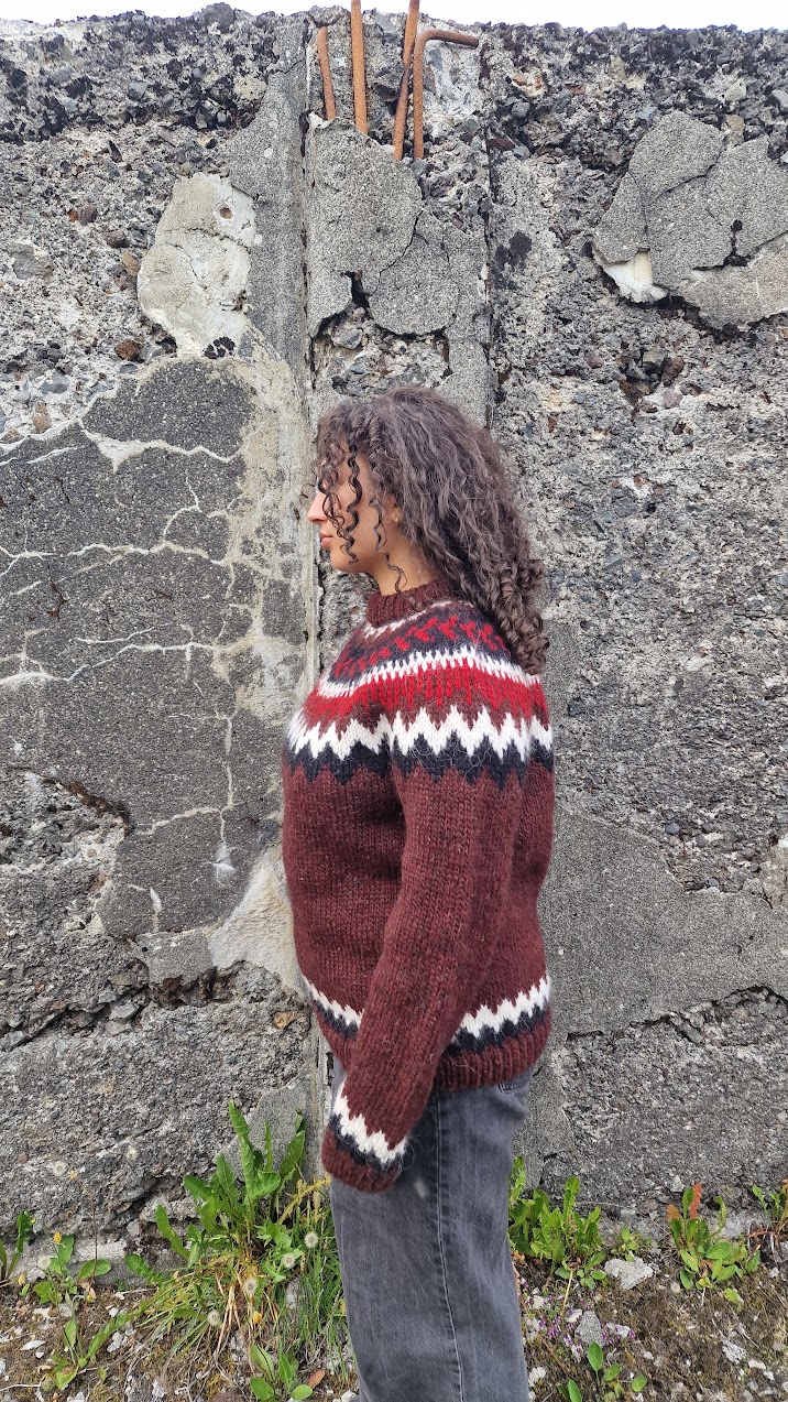 Kelda Sweater (EN) - Yarnbook